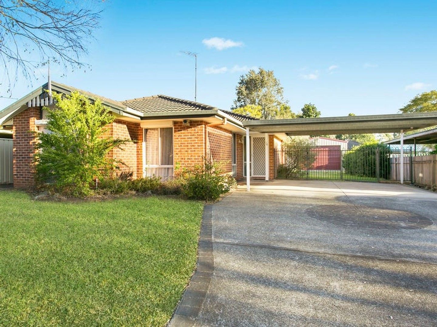 76 Paddy Miller Avenue, Currans Hill NSW 2567 - House For Rent | Domain