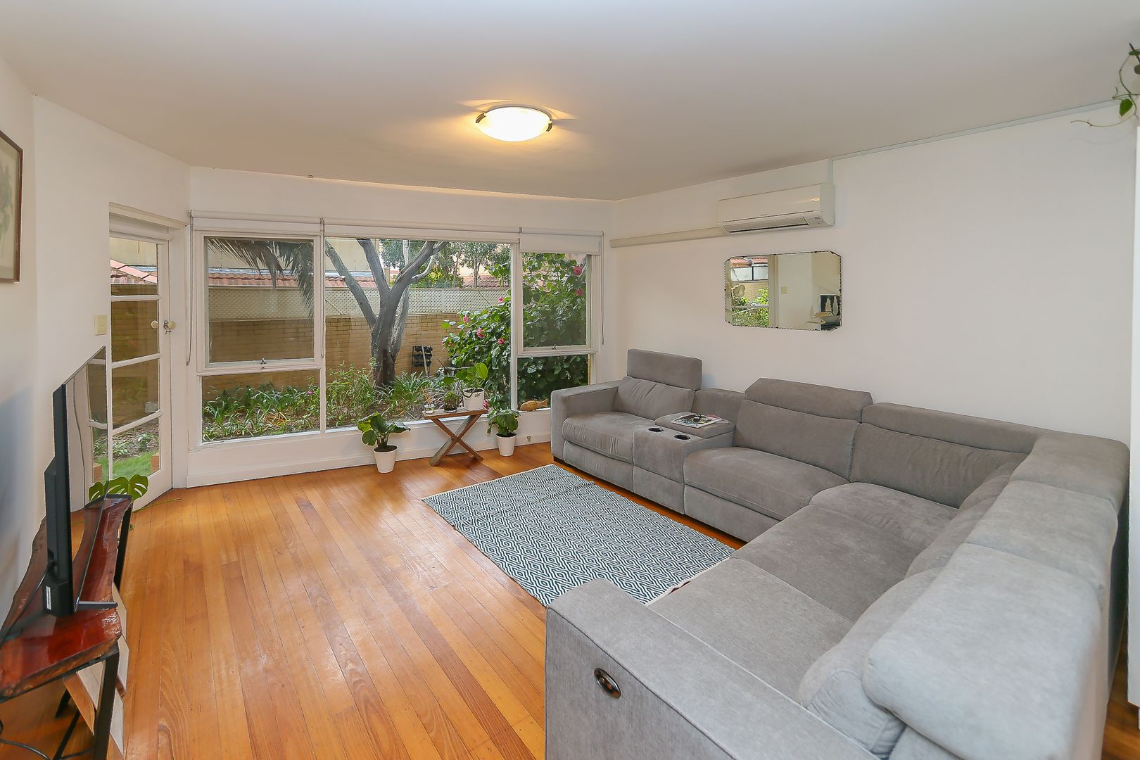 5/352 Auburn Road, Hawthorn VIC 3122 - Apartment For Rent - $570 | Domain