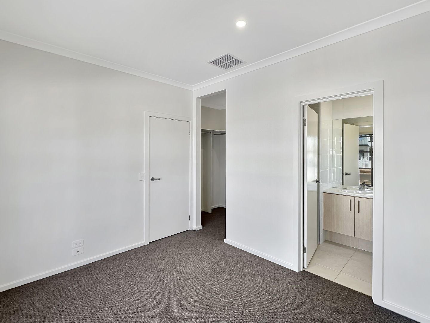 77 Cobram Drive, Eynesbury VIC 3338 - House For Rent | Domain
