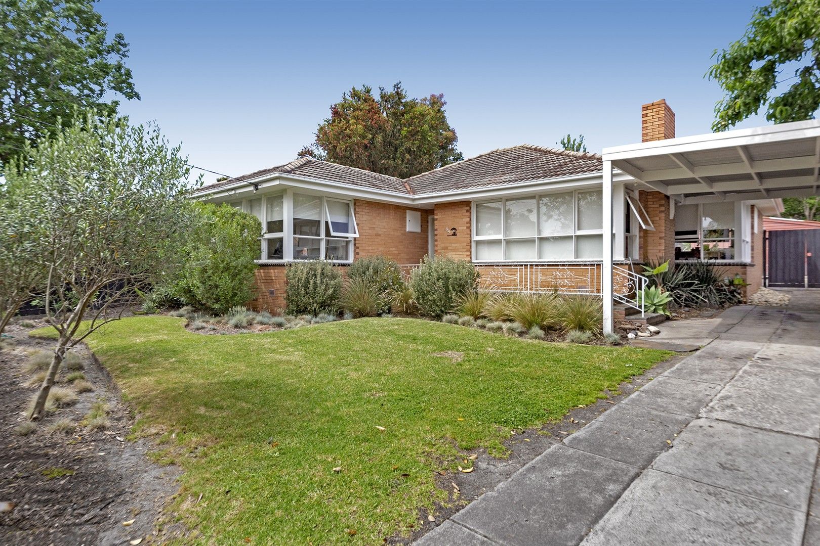 33 Mincha Street, Frankston VIC 3199 - House For Rent - $565 | Domain