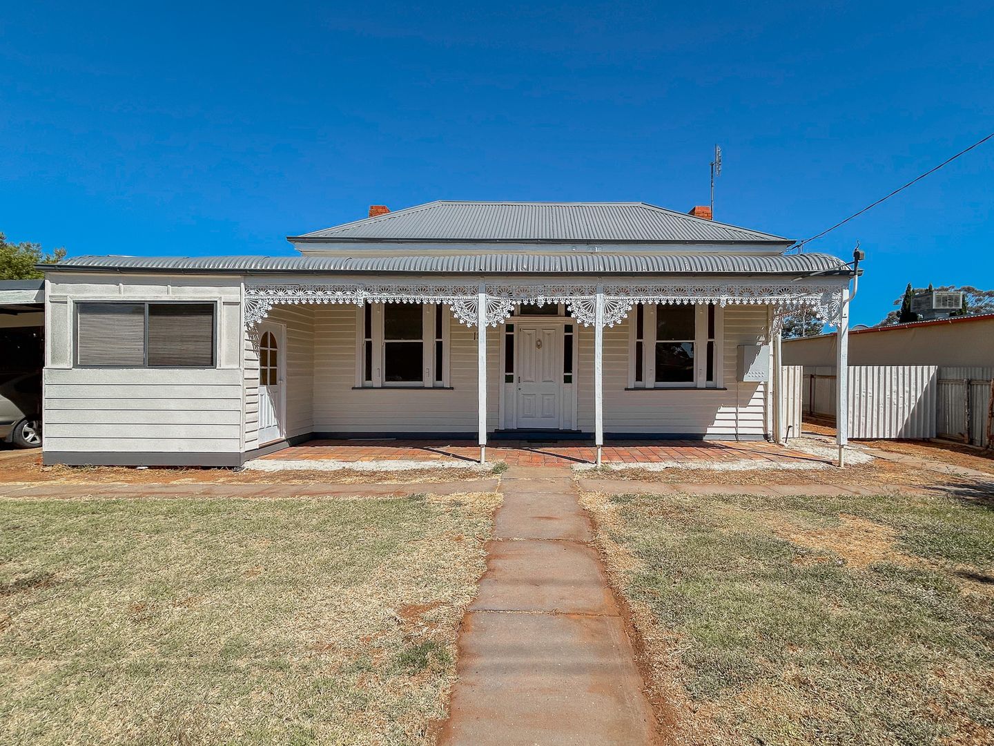 18 McKenzie Street, Kerang VIC 3579 | Domain