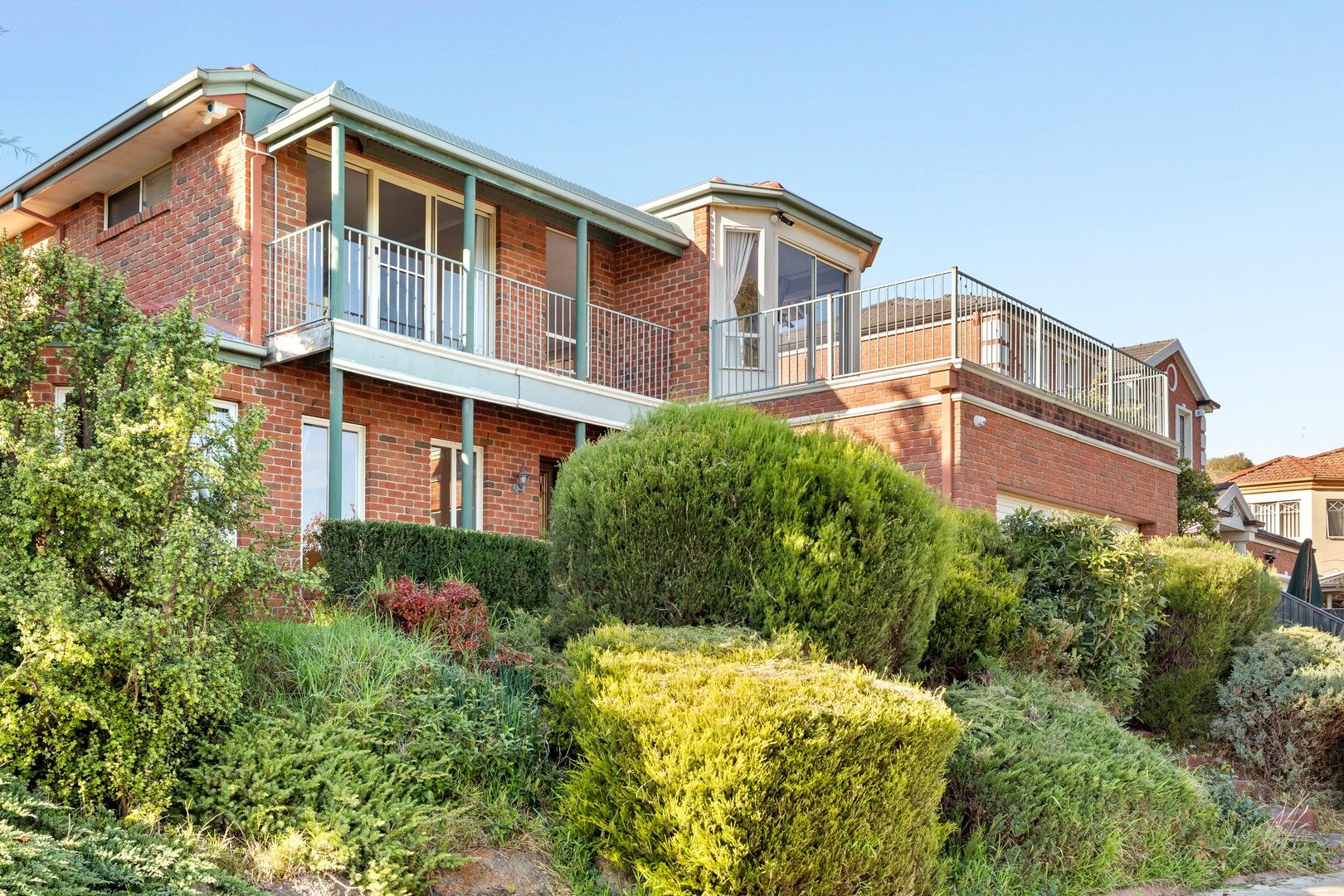 8 Thompson Drive, Wantirna VIC 3152 - House For Rent - $790 | Domain