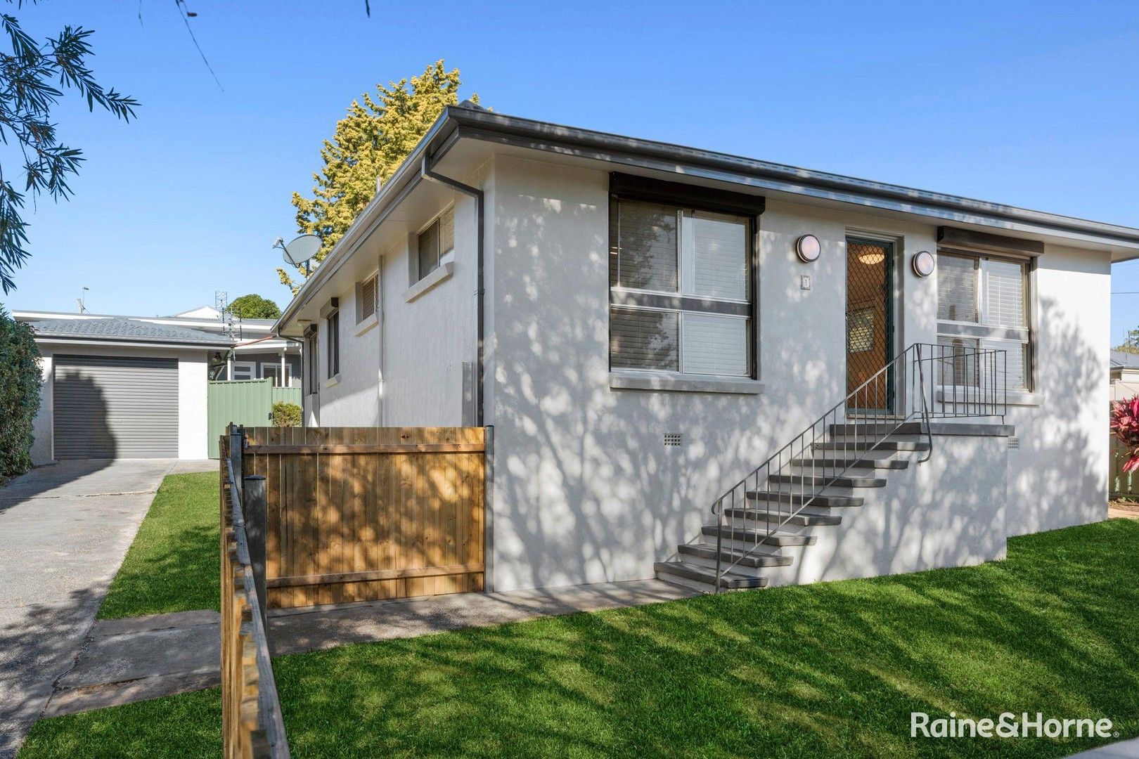 1 Enid Crescent, East Gosford NSW 2250 | Domain