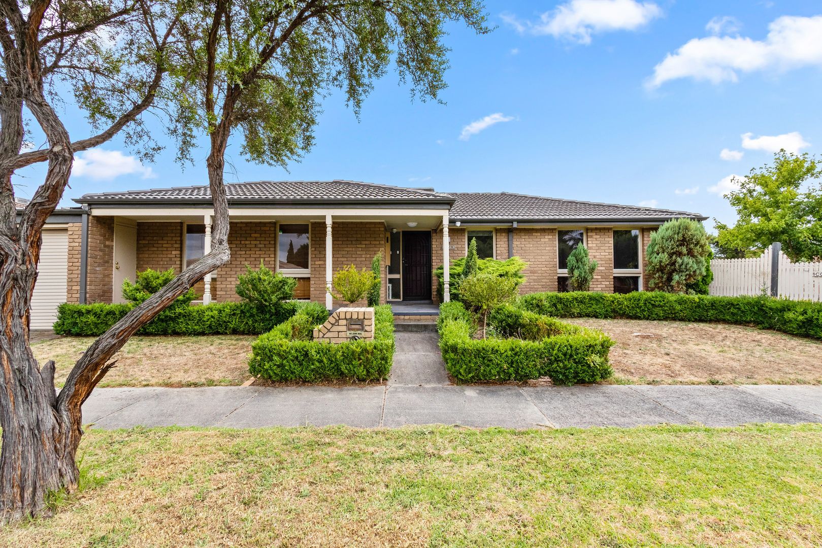 1 Combe Court, Epping | Property History & Address Research | Domain