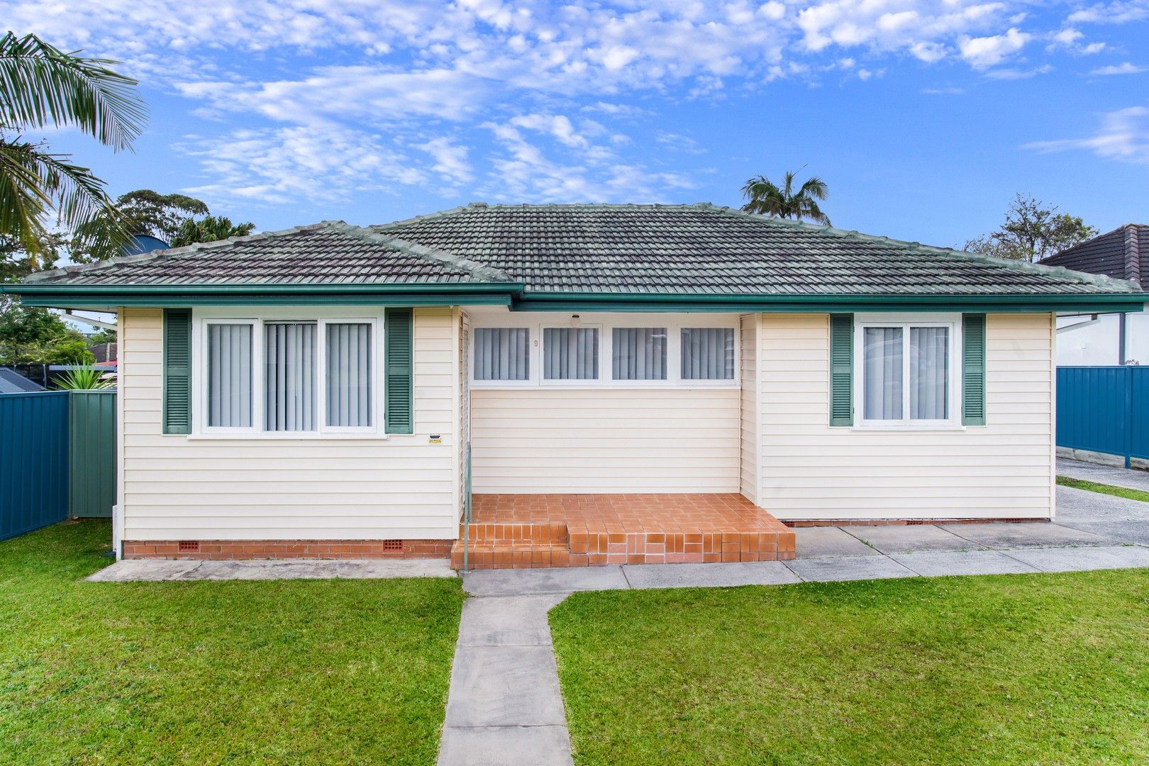 9 Day Street, Lake Illawarra NSW 2528 - House For Rent | Domain