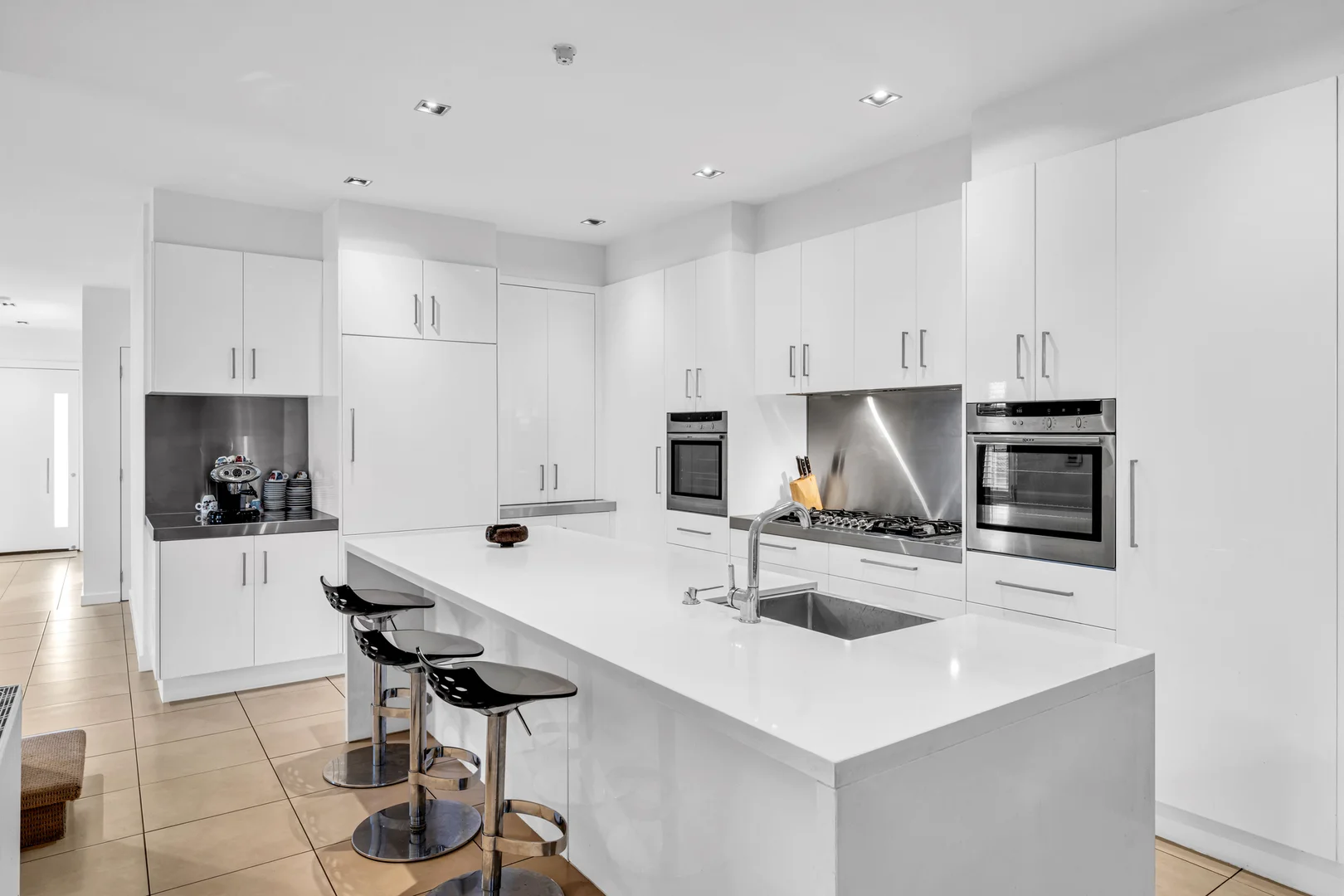 101 Woodlands Avenue, Pascoe Vale South VIC 3044 | Domain