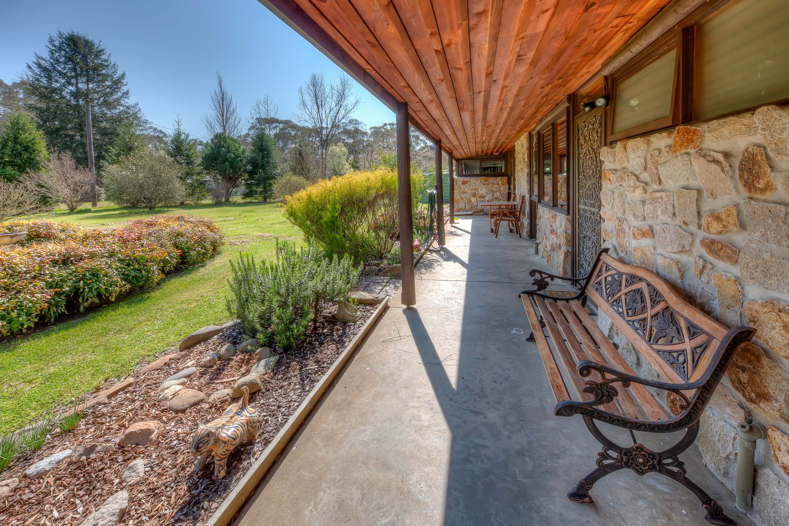 871 Great Alpine Road, Bright VIC 3741 - House for Sale - $995,000