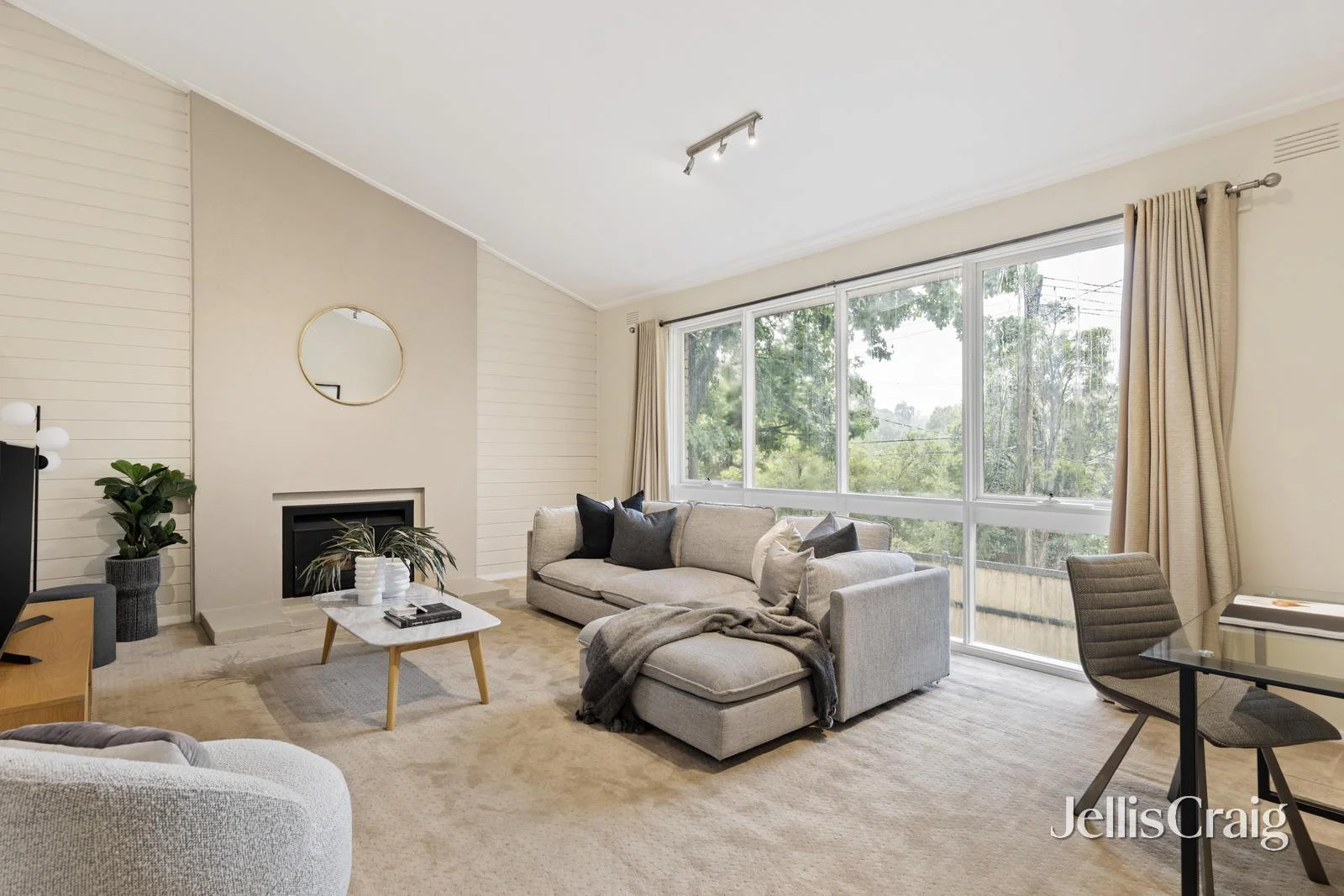 32 Andrew Crescent, Croydon South VIC 3136 | Domain