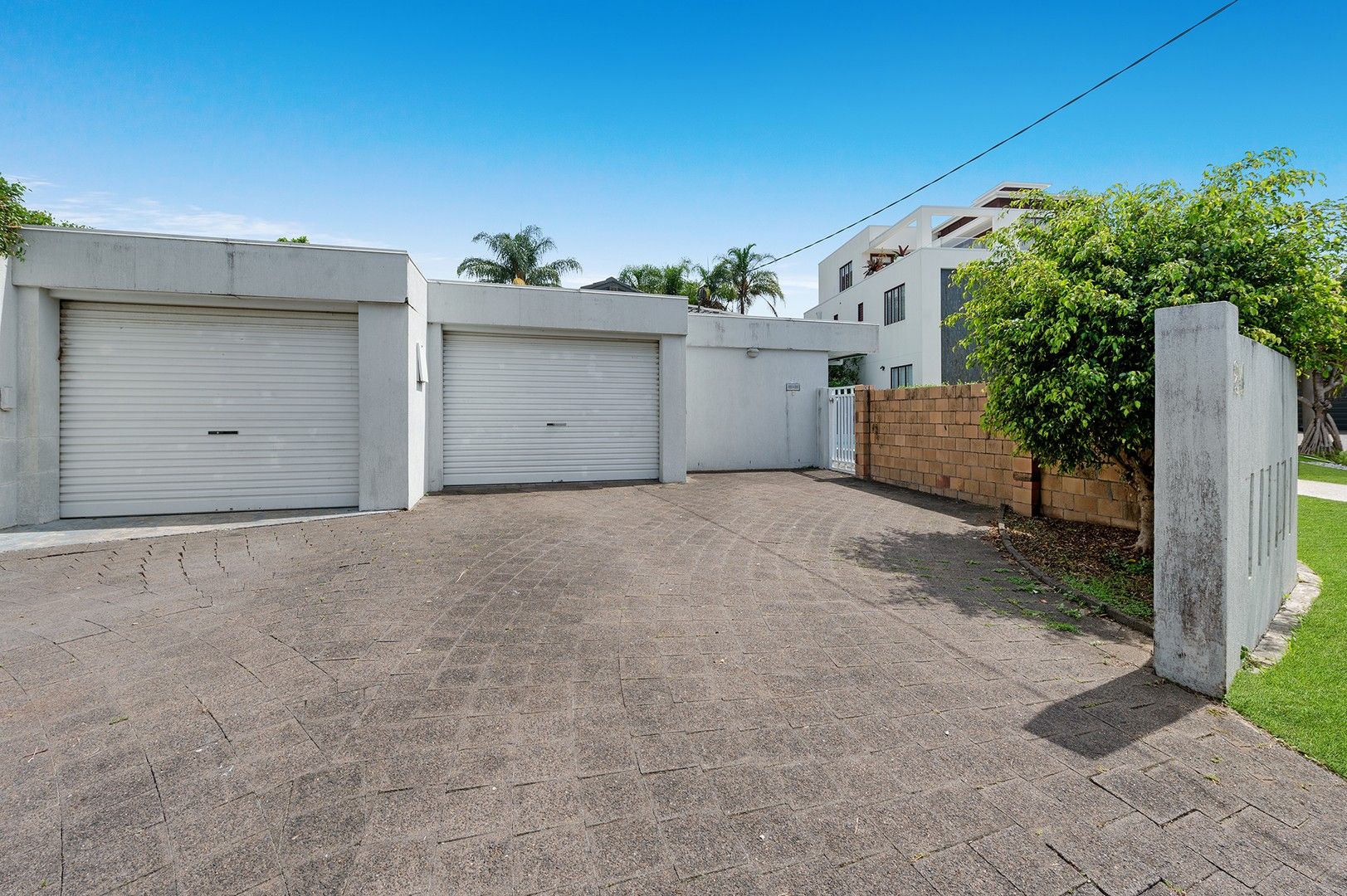 24 The Lido, Isle Of Capri QLD 4217 - House For Rent | Domain