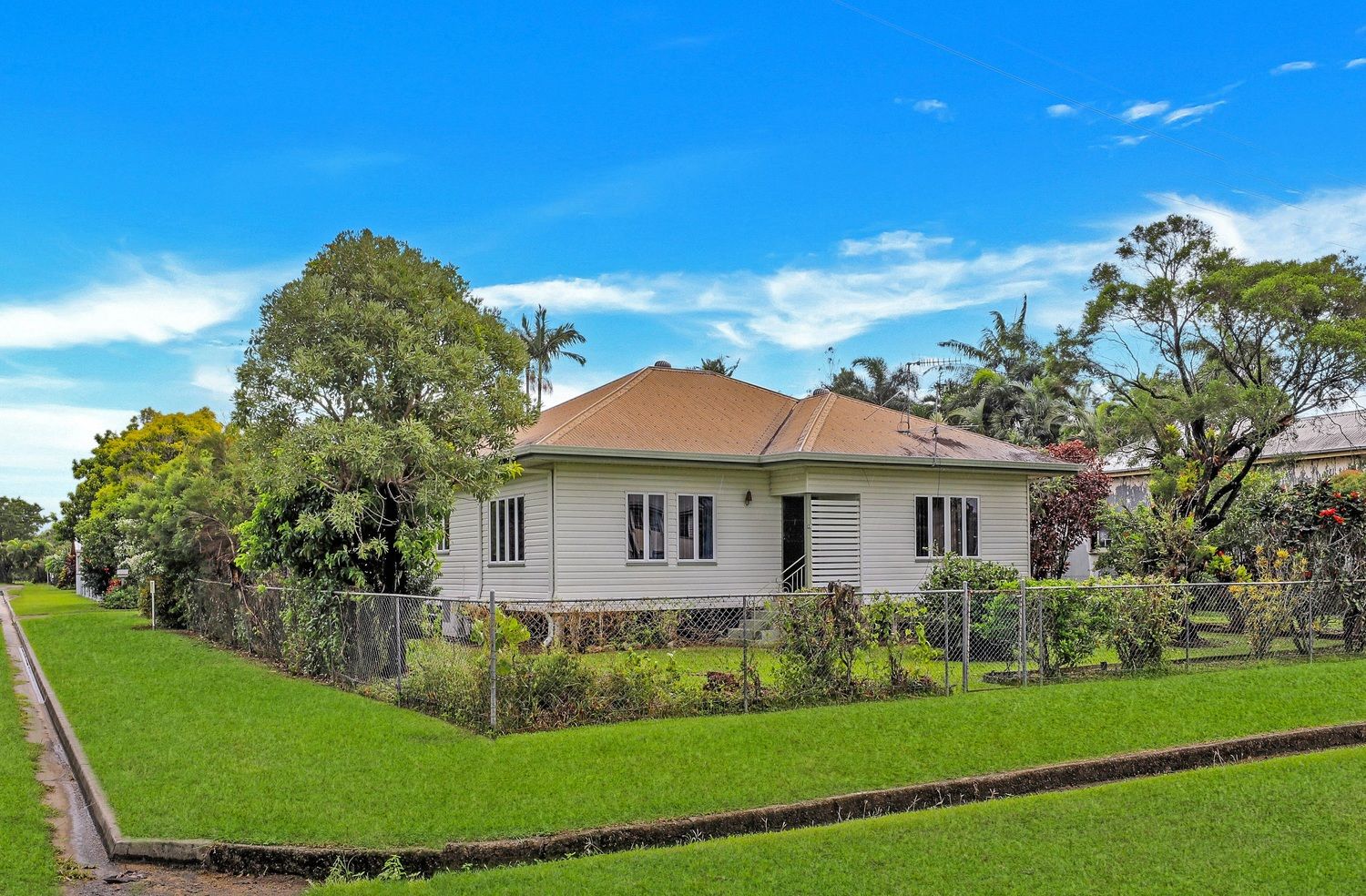 16 O'neill Street, Gordonvale | Property History & Address Research ...
