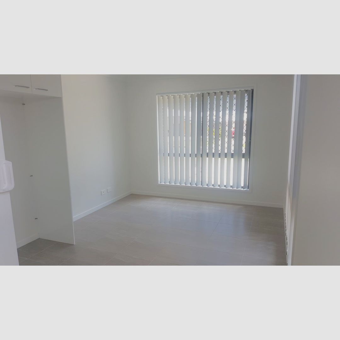 2/75 Jones Street, Rothwell QLD 4022 - House For Rent | Domain