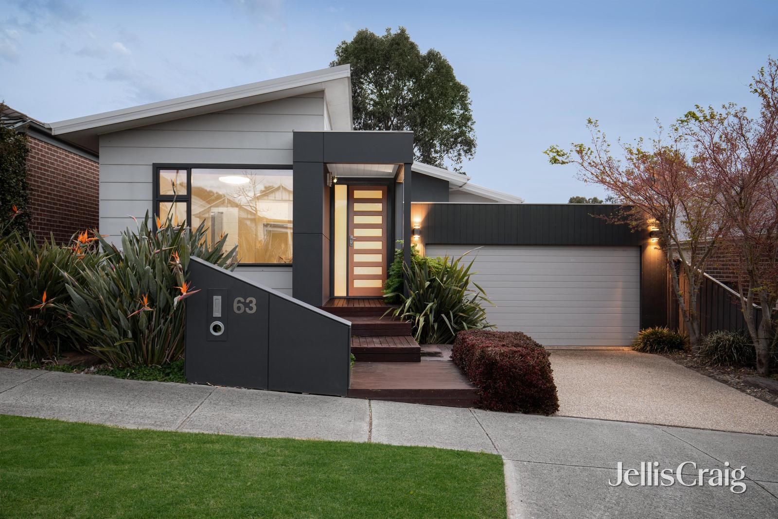 63 Merredin Circuit, Doreen VIC 3754 | Domain
