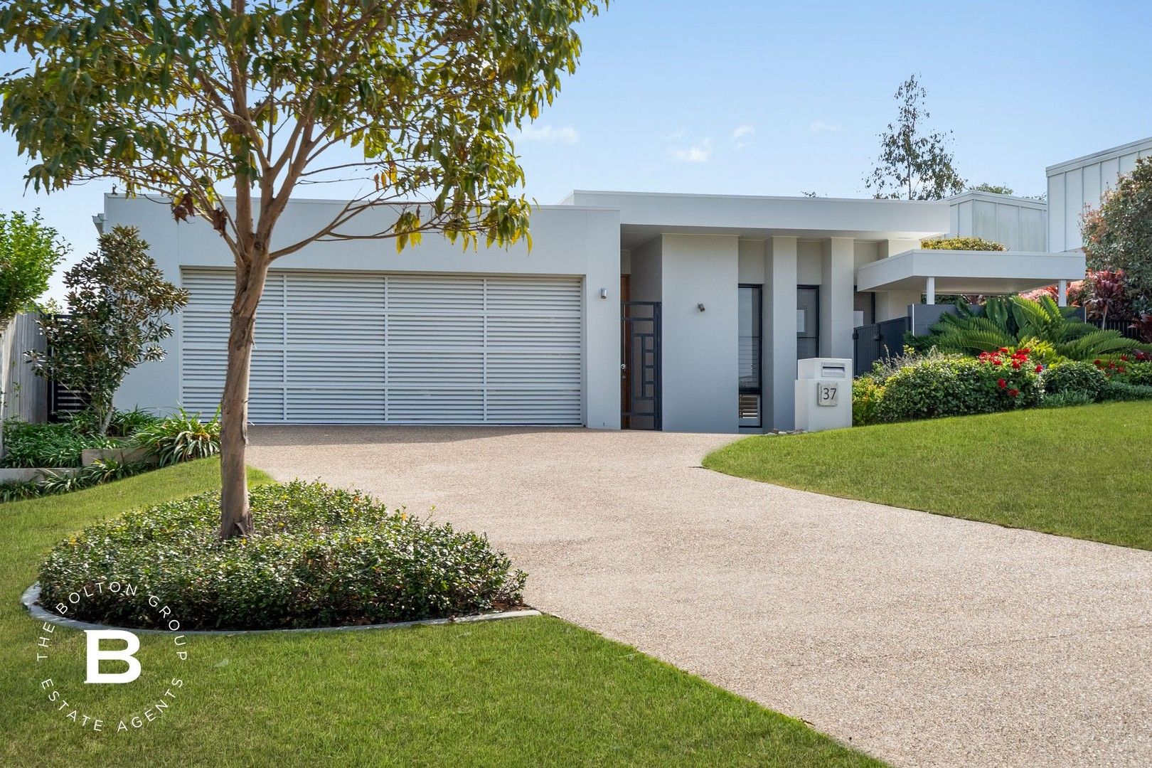 37 Crest Ridge Parade, Brookwater QLD 4300 - House For Rent | Domain