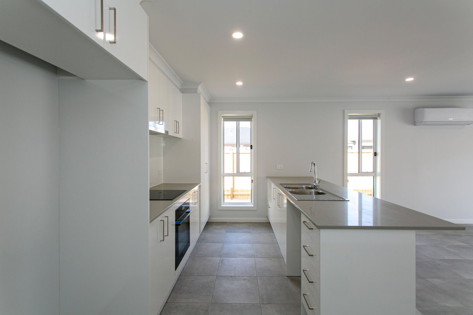 8 Cedar Road, Lara VIC 3212 - House For Rent | Domain