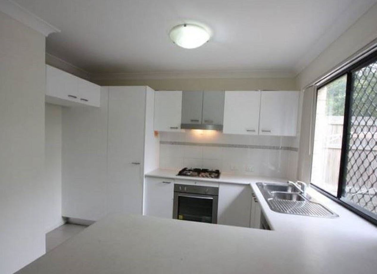 5/18 Diane Court, Calamvale QLD 4116 - Townhouse For Rent | Domain