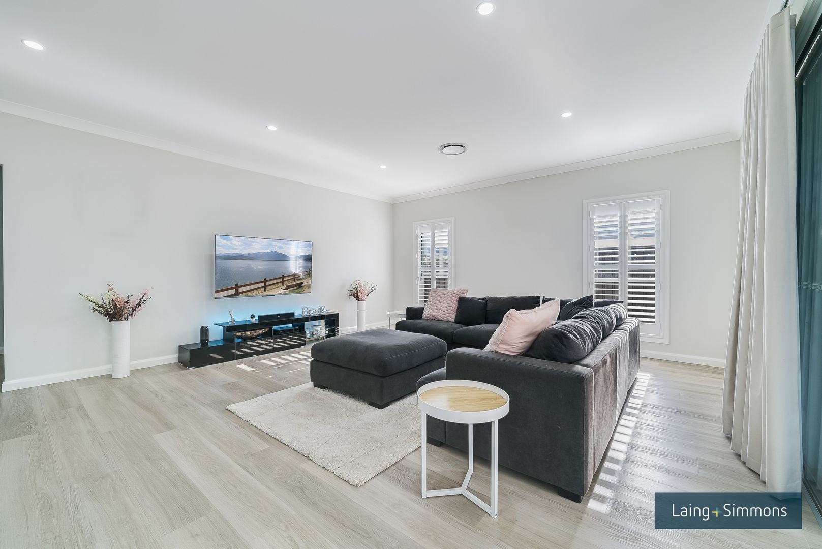 17 Willow Way, Armidale NSW 2350 - House For Rent | Domain