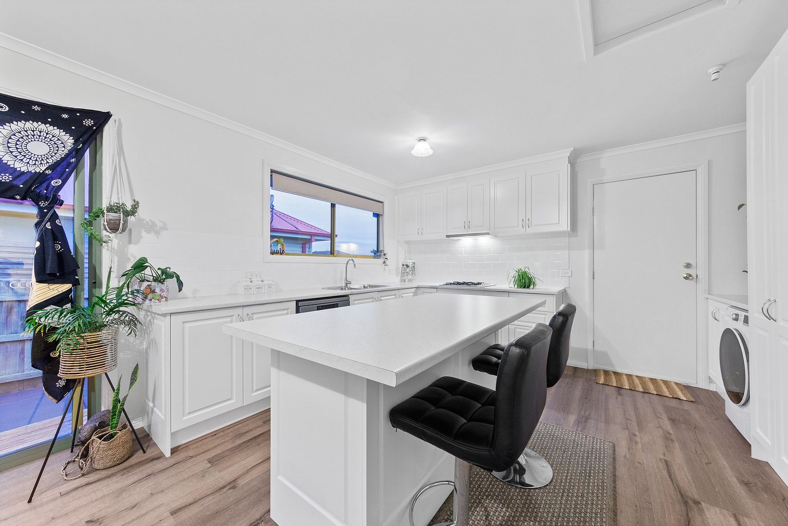 9 Meaby Drive, Pakenham VIC 3810 - House For Rent | Domain