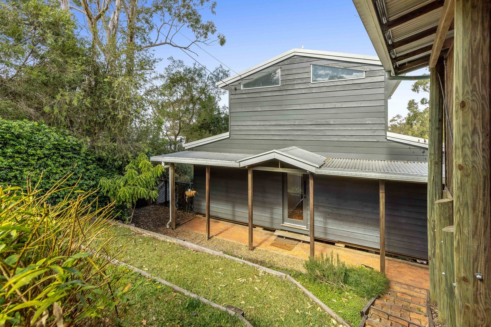 3 Rangeview Road, Blue Mountain Heights QLD 4350 - House For Rent | Domain