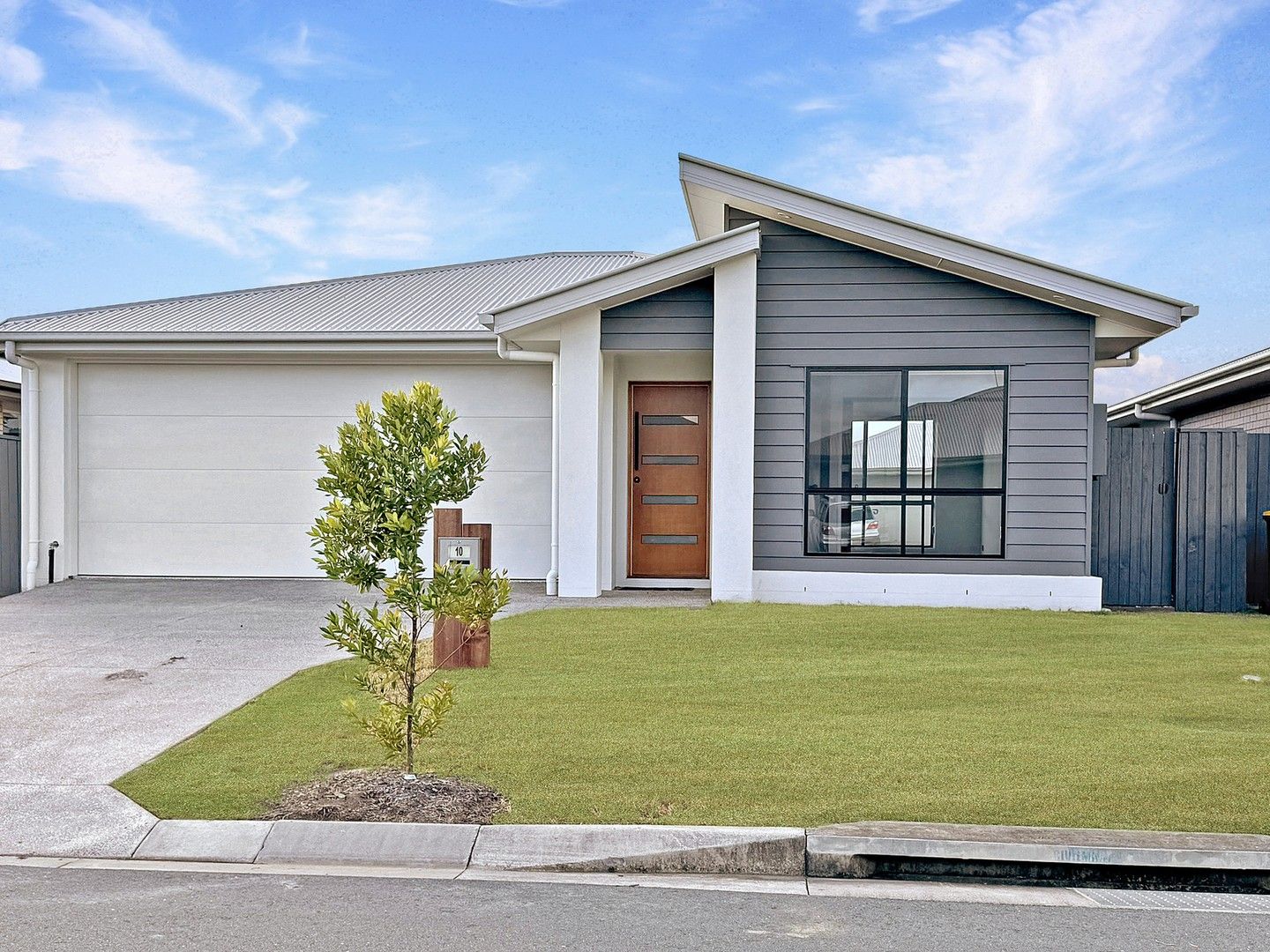 10 Blythe Street, Palmview QLD 4553 - House For Rent - $790 | Domain