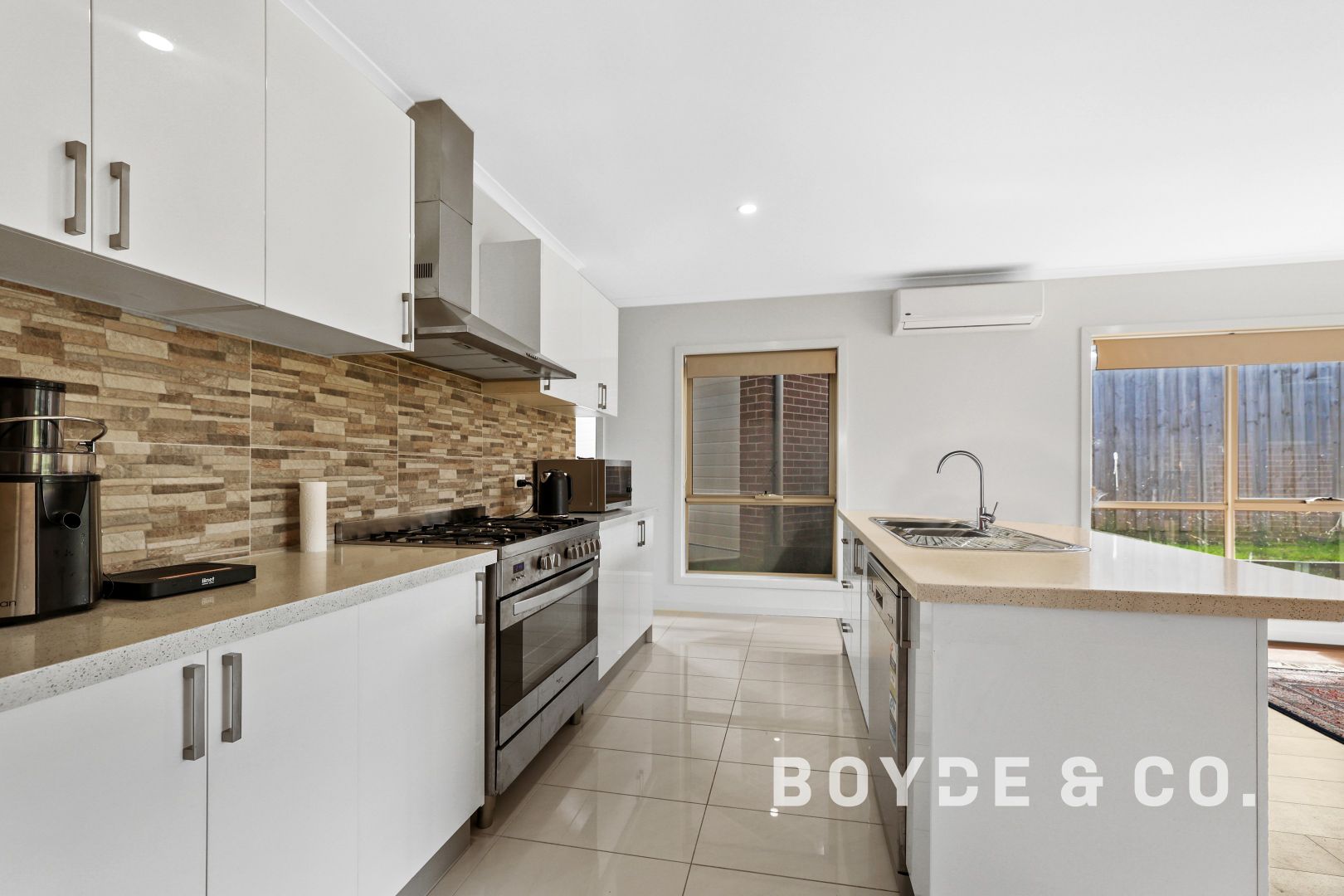 2/28 Main South Road, Drouin VIC 3818 - Apartment For Rent | Domain