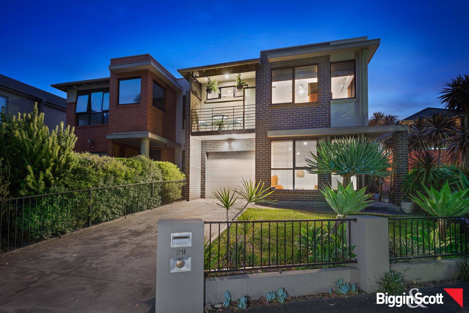 29 Skyline Drive, Maribyrnong | Property History & Address Research ...