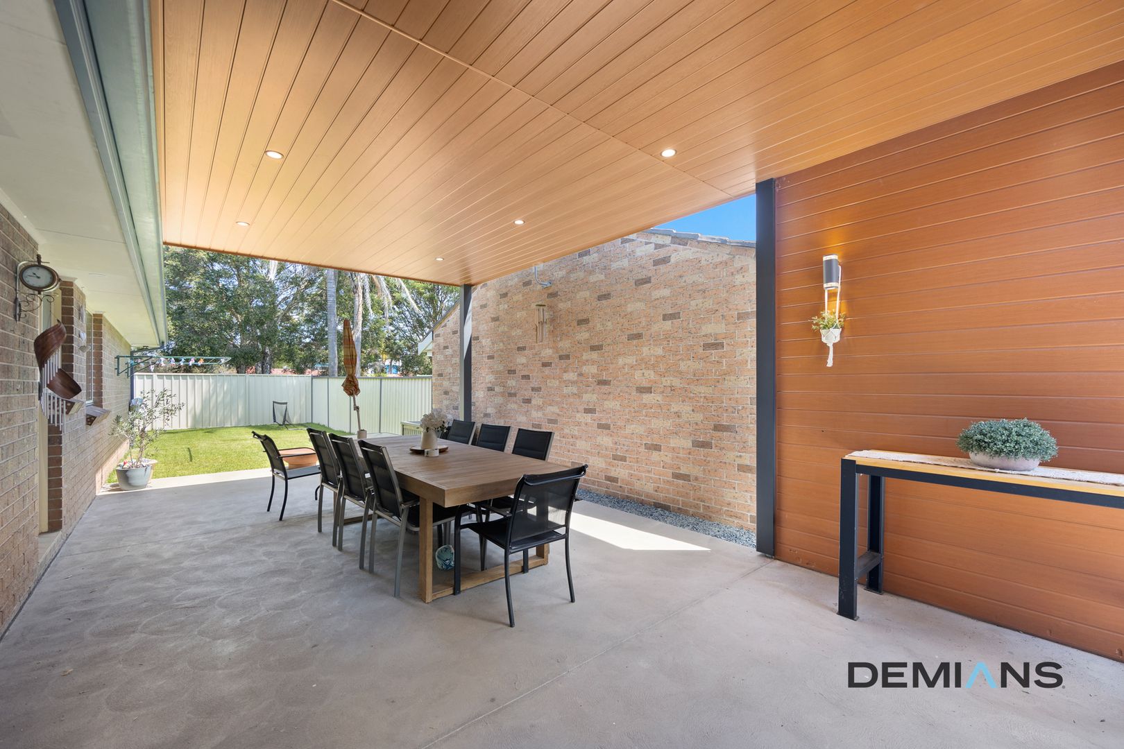 15 Oatlands Court, Wattle Grove NSW 2173 - House For Rent | Domain