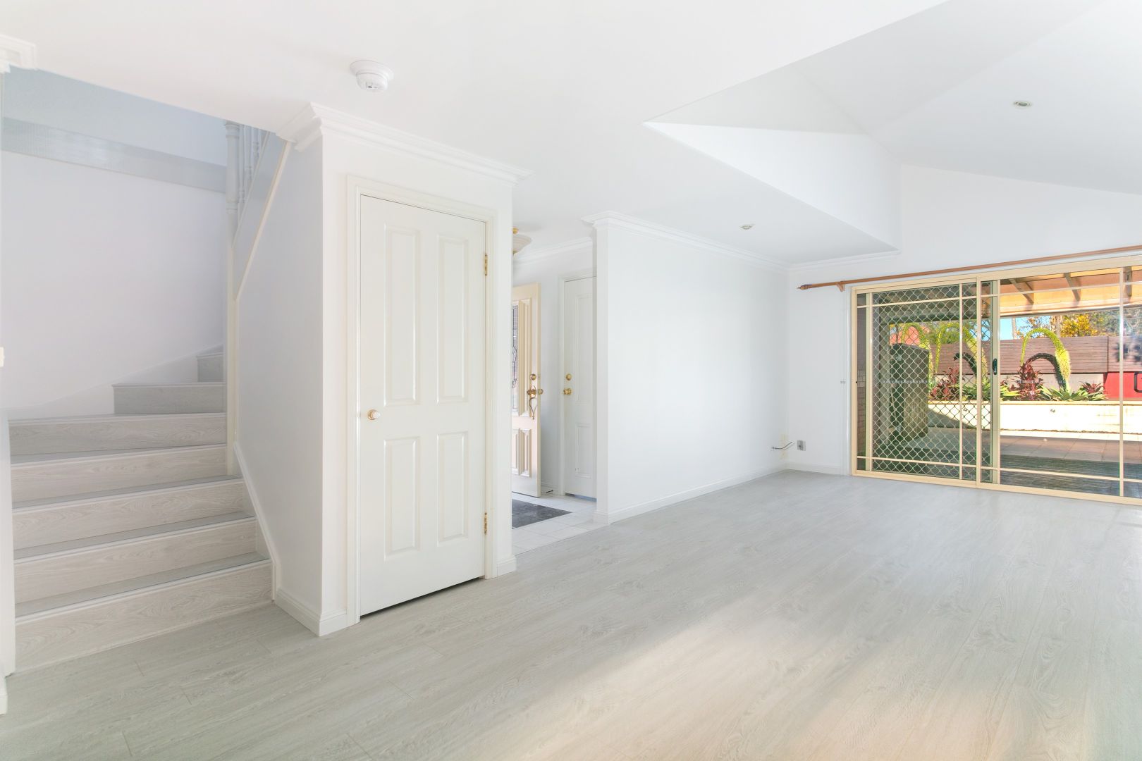 39 Wilson Street, Freshwater NSW 2096 - House For Rent | Domain