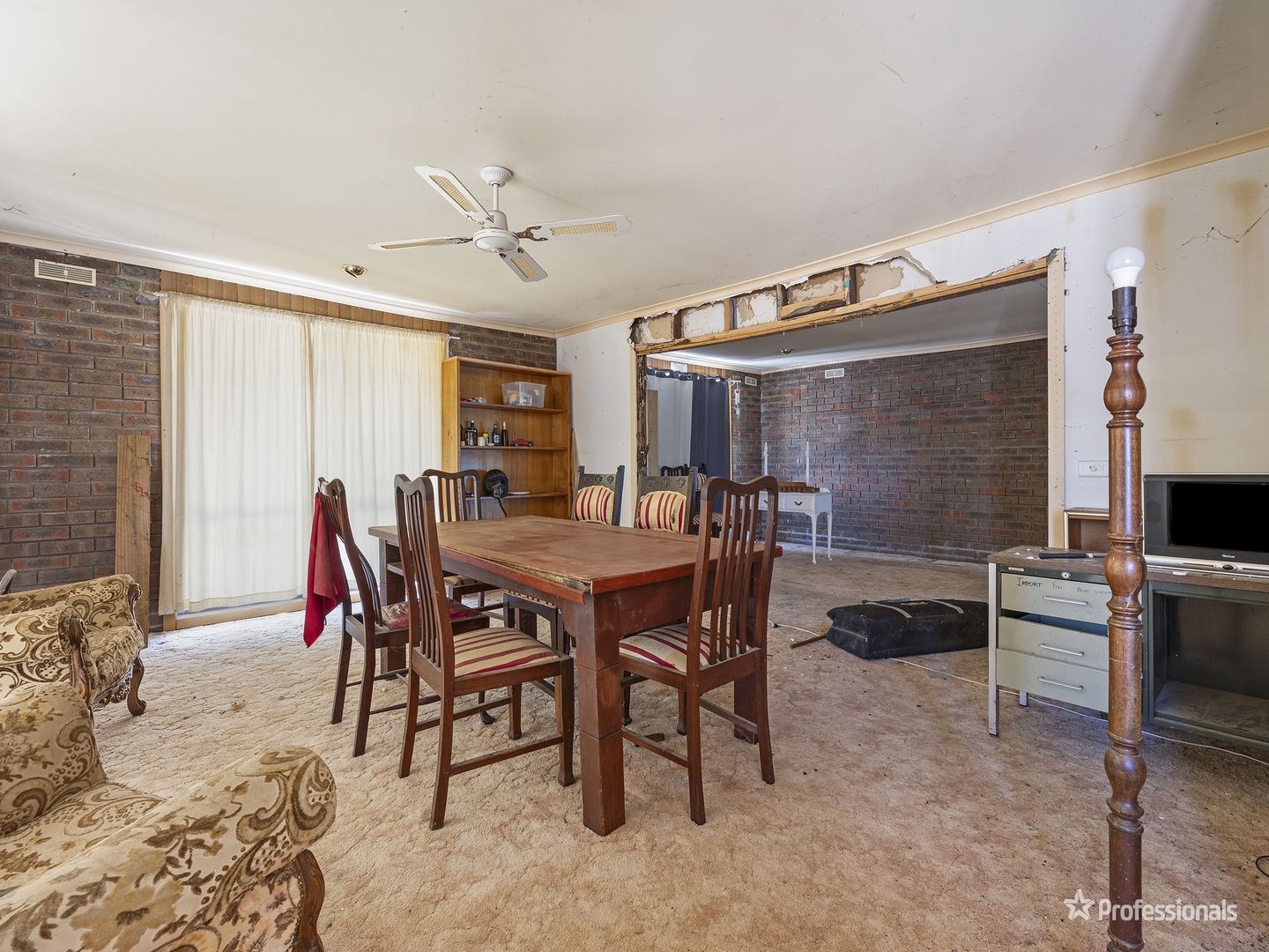 18 Navarre Street, Redbank VIC 3477 - House for Sale - $330,000