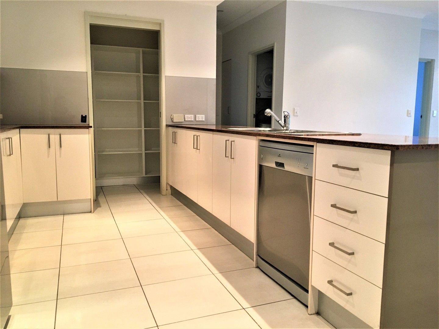 6/2 Mitaros Place, Parap NT 0820 - Apartment For Rent | Domain