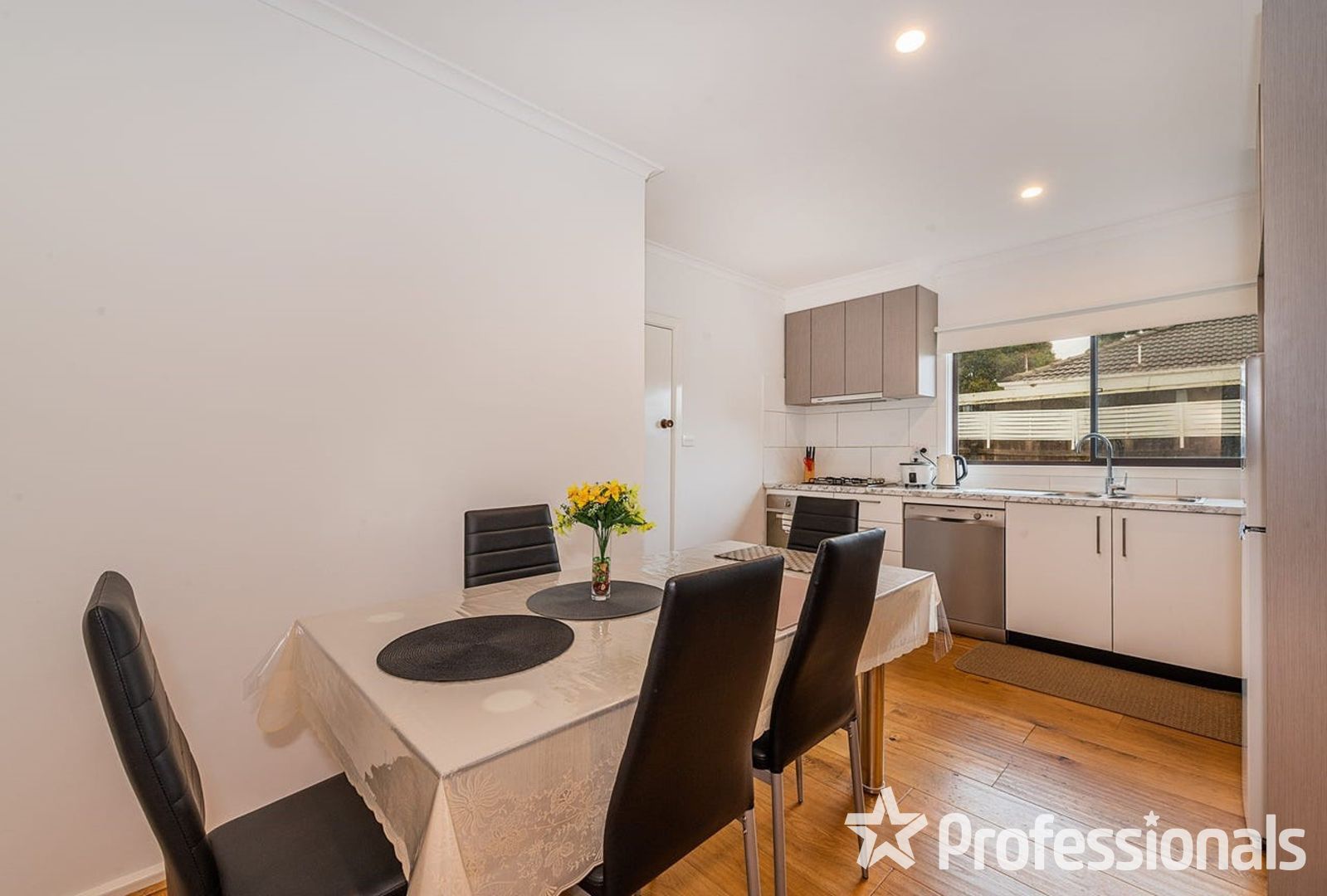 1/8 Derwent Drive, Bayswater VIC 3153 - Apartment For Rent | Domain