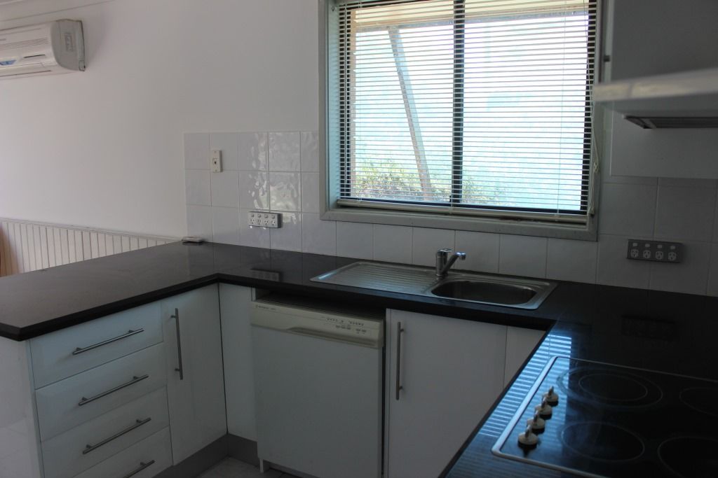 4 Macgregor Street, Tamworth NSW 2340 - House For Rent - $420 | Domain