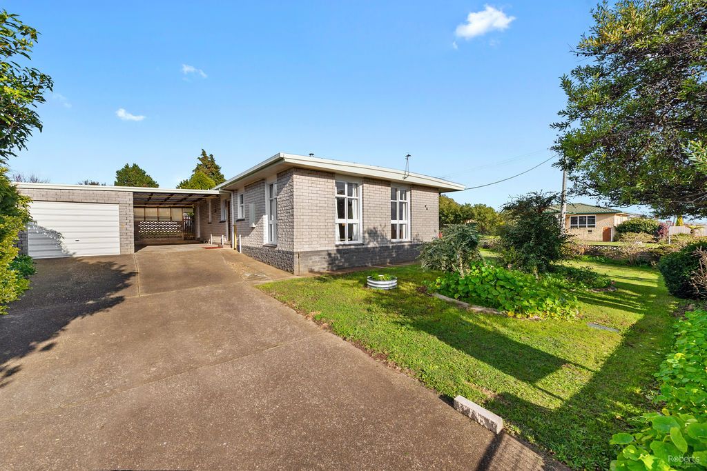 46 Torquay Road, East Devonport | Property History & Address Research ...