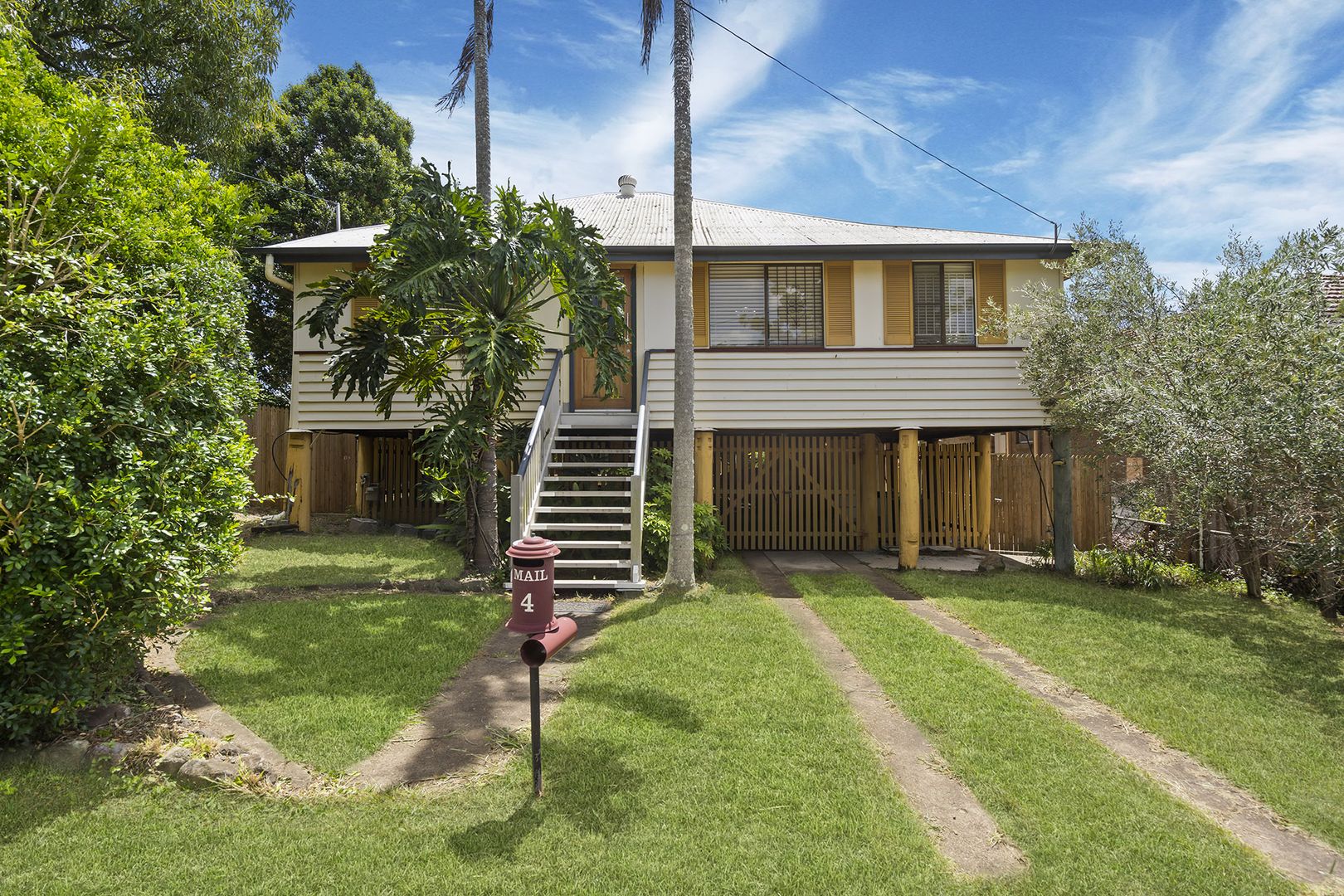 4 Bridge Street, North Booval | Property History & Address Research ...