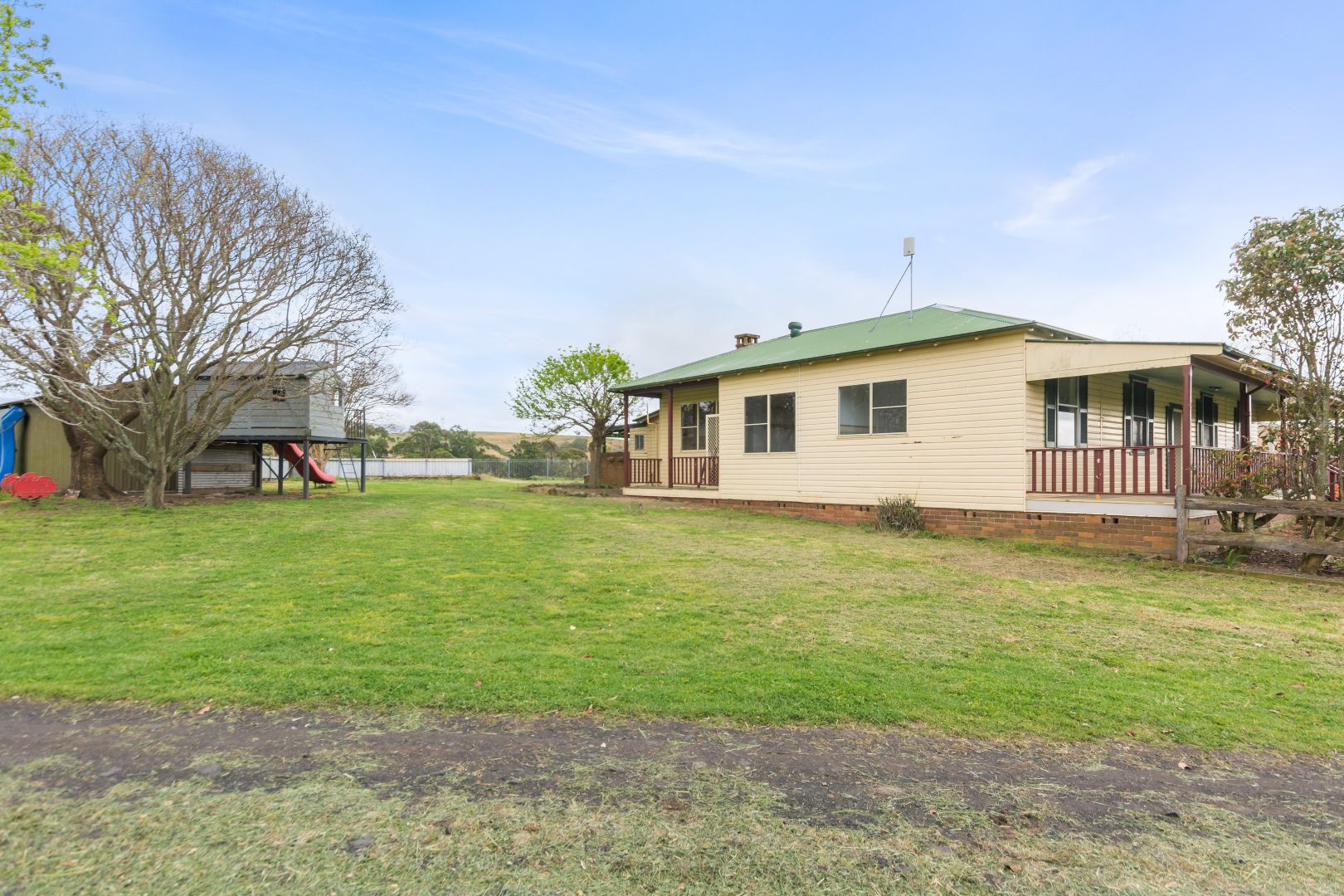 Calderwood NSW 2527 - 5 beds house for Rent, $900 - 16108970 | Domain