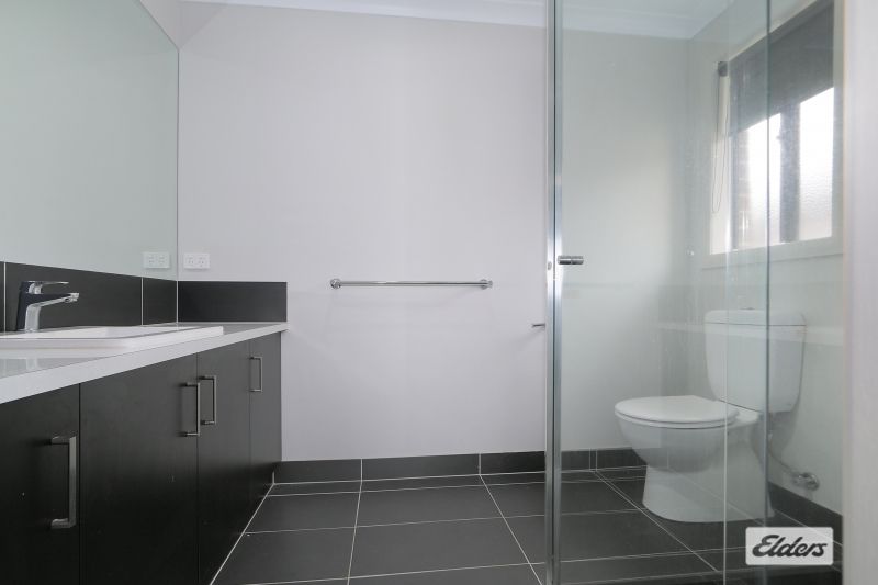 52 Badcoe Avenue, Wodonga VIC 3690 - House For Rent | Domain