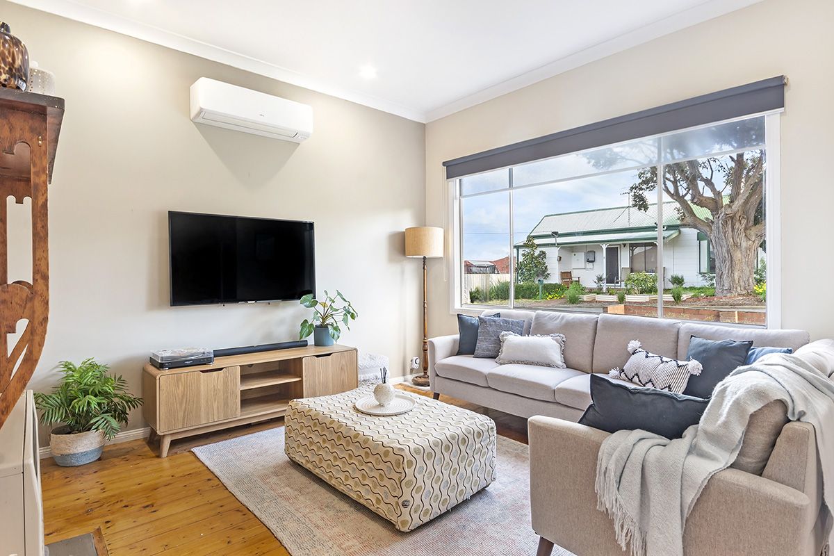 14 Bath Avenue, Dennington VIC 3280 - House For Rent - $470 | Domain