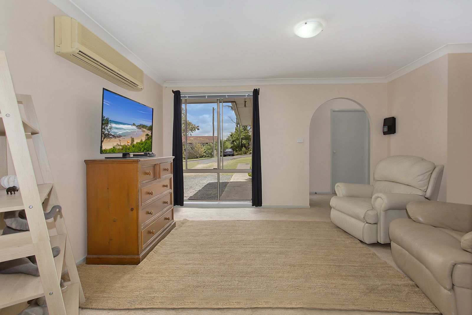 54 Queen Street, Greenhill NSW 2440 | Domain