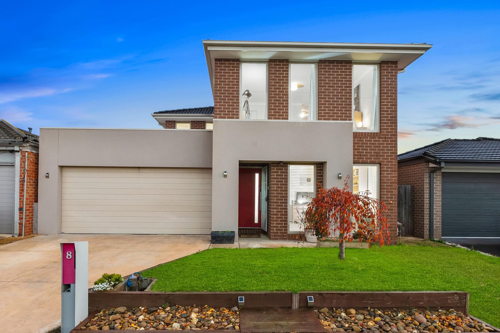 8 Emu Bush Drive, Cranbourne West | Property History & Address Research ...