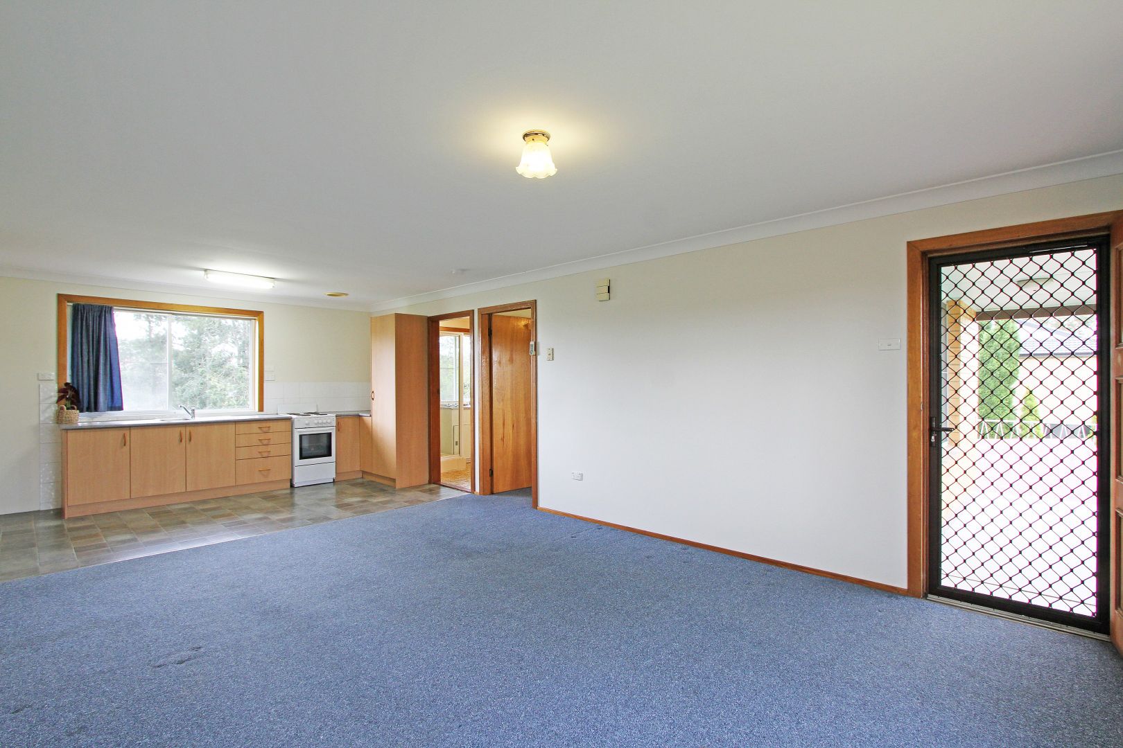 Unit 2/20 George St, East Branxton NSW 2335 - Apartment For Rent | Domain