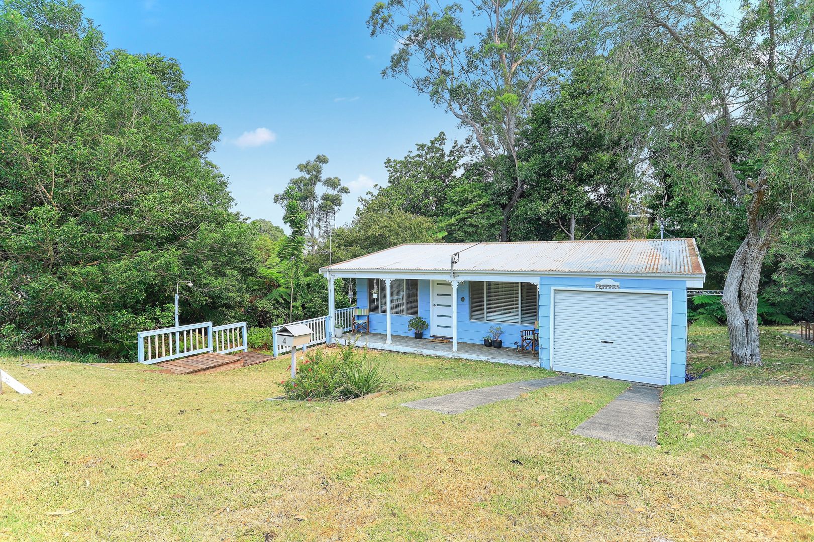 4 Hyam Road, Hyams Beach | Property History & Address Research | Domain