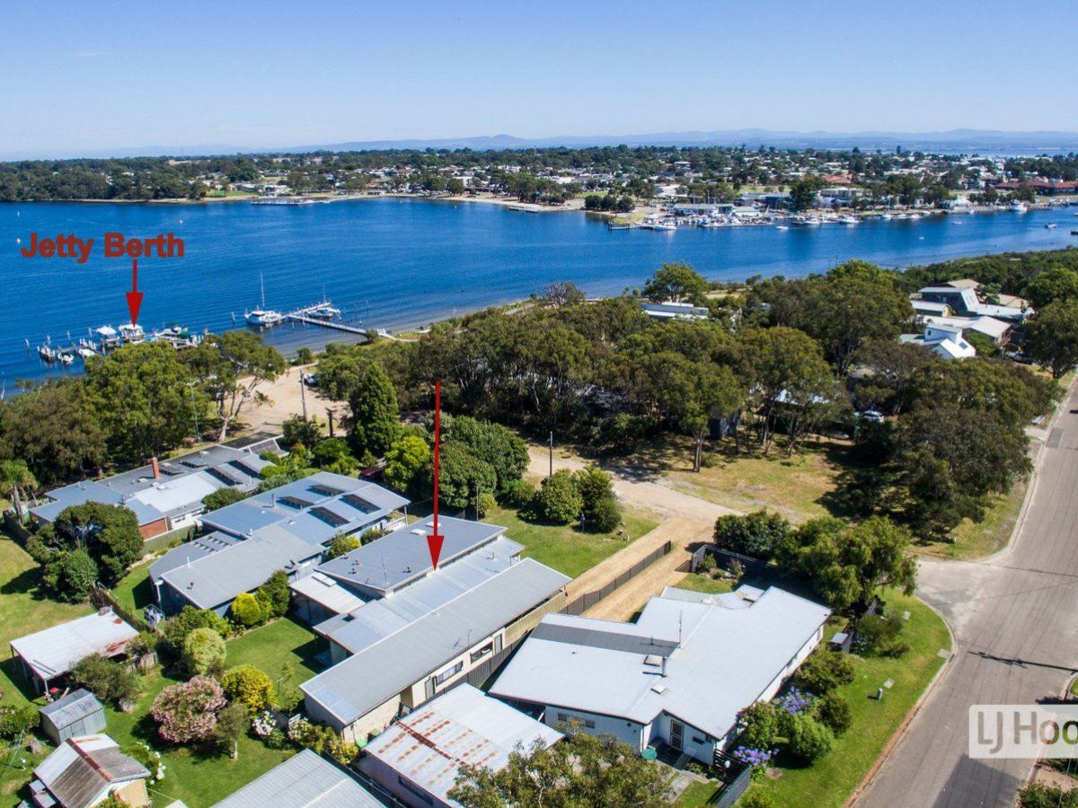 3 Third Parade, Raymond Island VIC 3880 | Domain