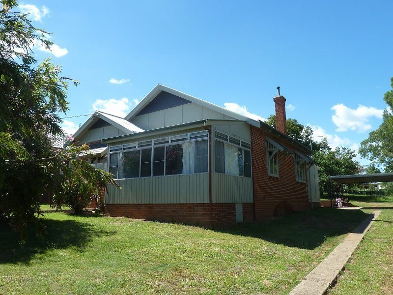 61 Roderick Street, East Tamworth | Property History & Address Research ...