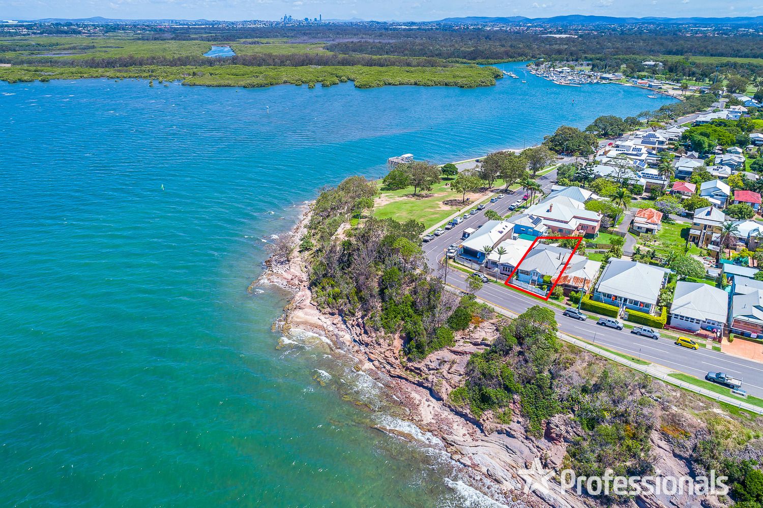 Property Report for 102 Shorncliffe Parade, Shorncliffe QLD 4017