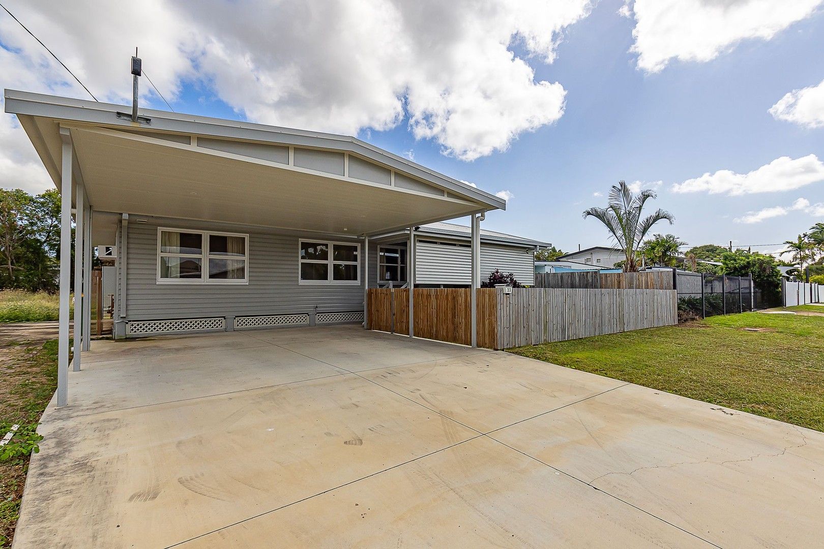 33 Leeds Street, Gulliver QLD 4812 - House For Rent | Domain