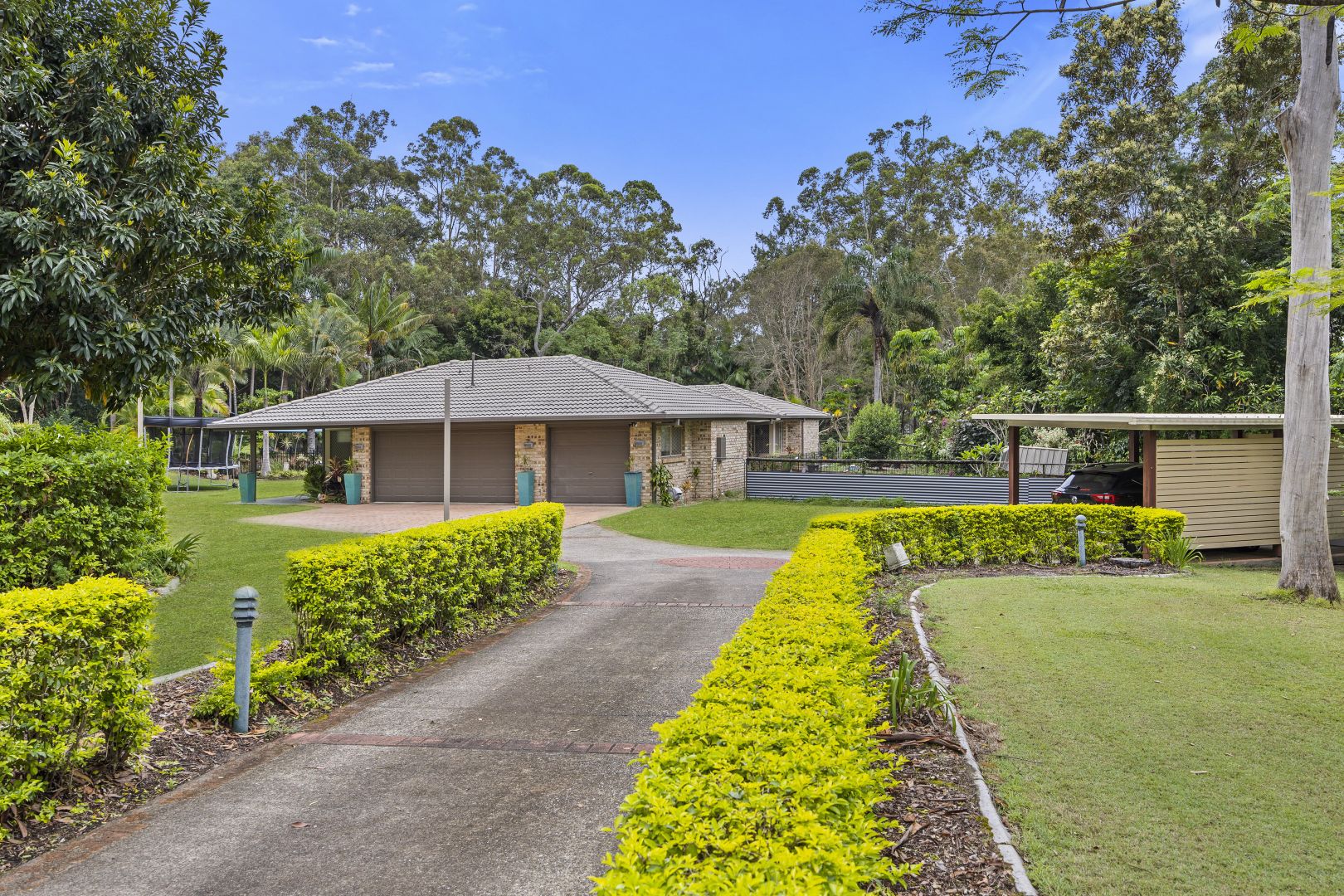8 Saracen Court, Forestdale QLD 4118 | Domain