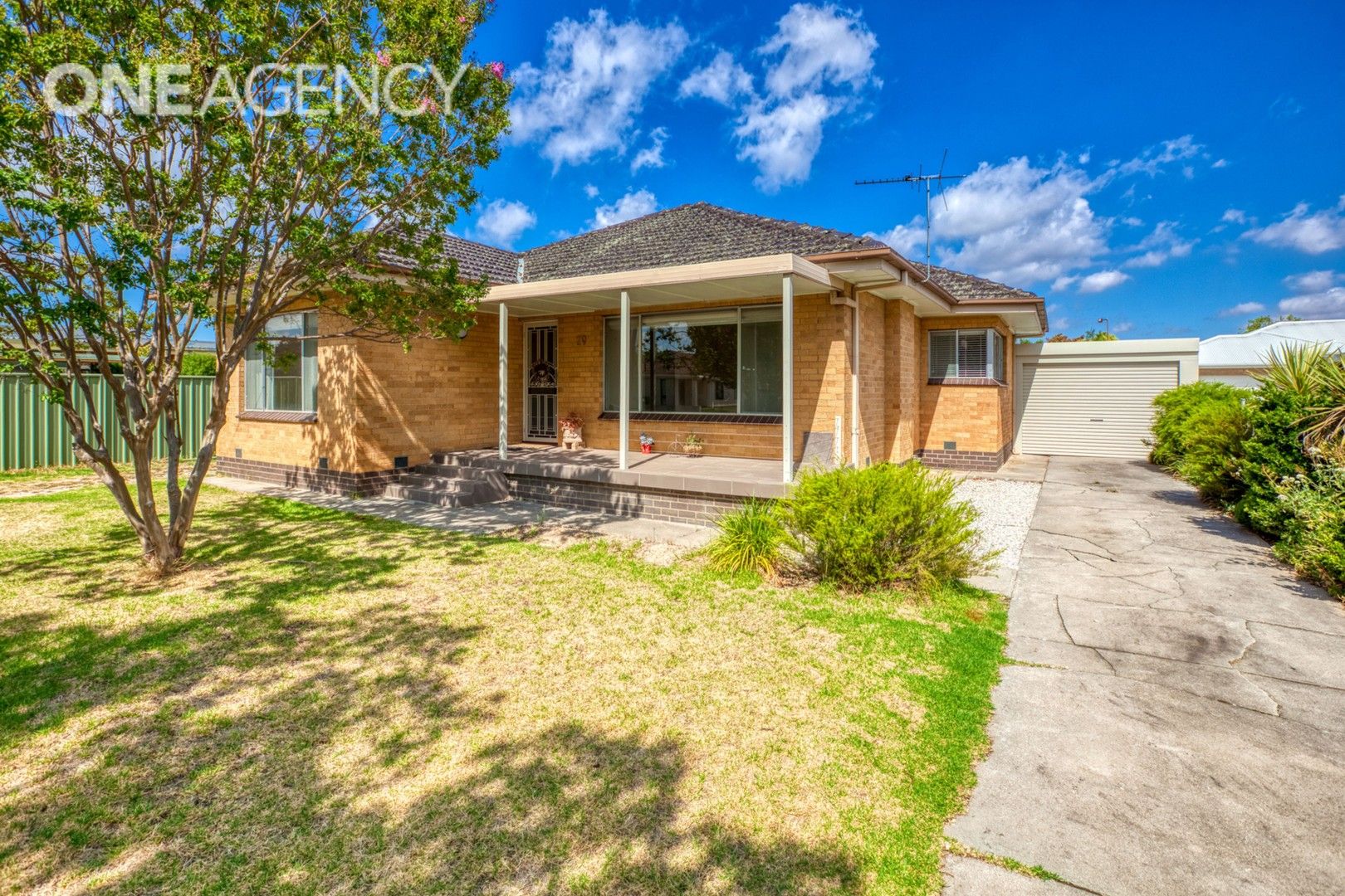 29 Charles Street, Wodonga VIC 3690 - House For Rent | Domain