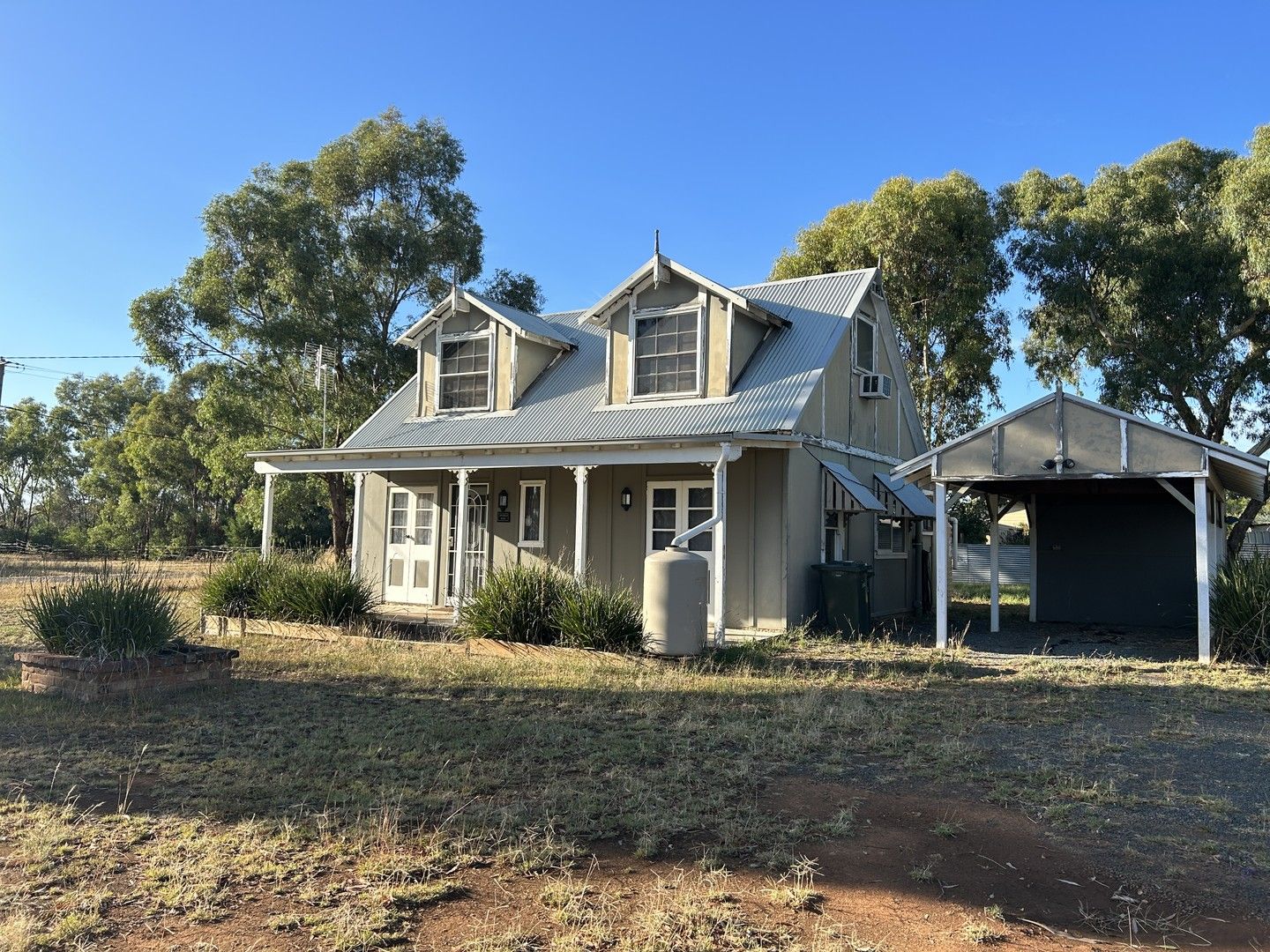 29-31 Broad Street, Old Junee NSW 2652 - House For Rent - $400 | Domain