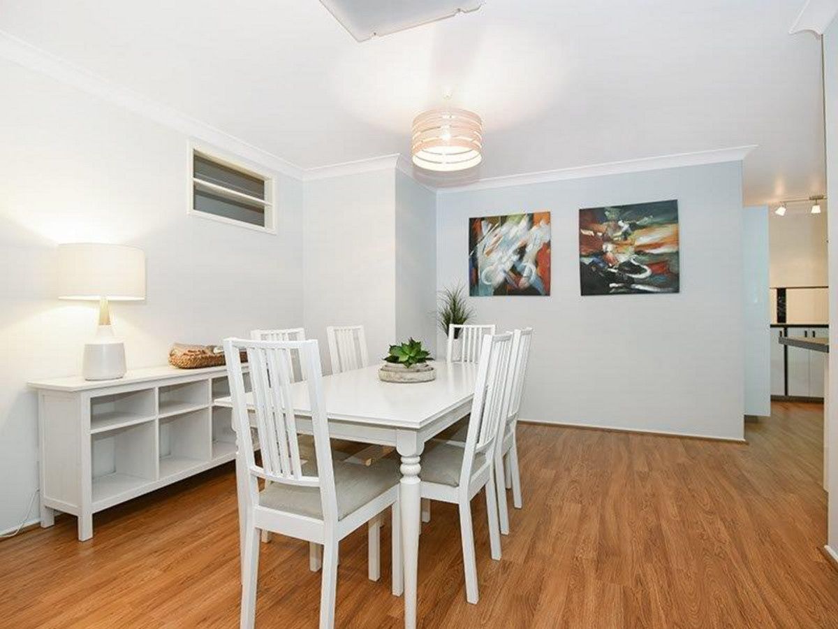 7 Rifle Range Road, Mount Lofty QLD 4350 | Domain