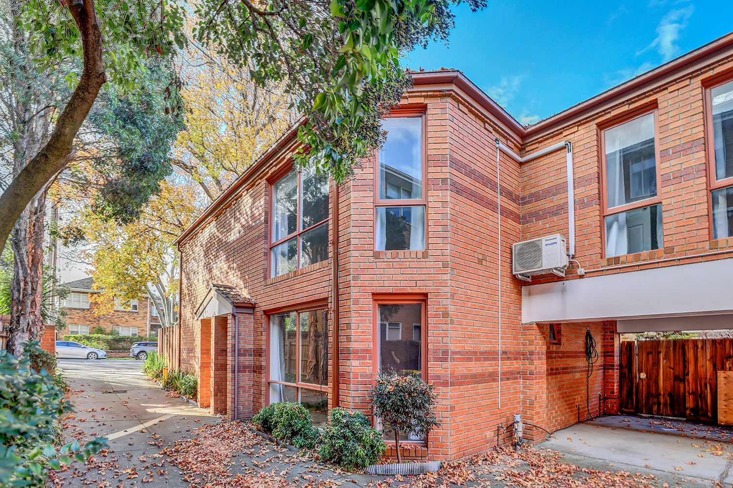 2/225 Alma Road, St Kilda East VIC 3183 - Townhouse For Rent | Domain