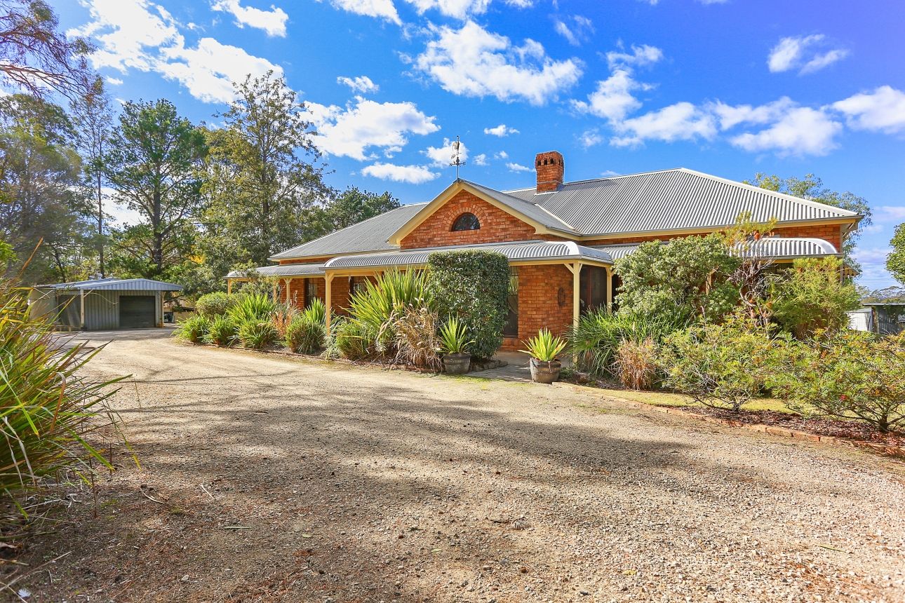 35 Binalong Road, Belimbla Park | Property History & Address Research ...